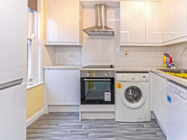 1 bedroom flat for rent in Trent Road, Brixton, SW2