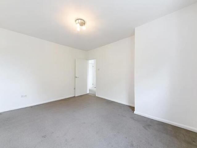 1 bedroom flat for rent in Trinity Church Square, Southwark, London, SE1