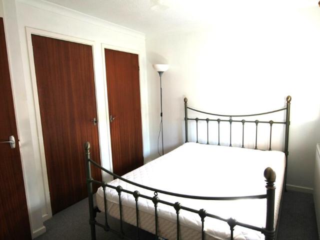 1 bedroom flat for rent in Trinity Court, Fish Street, HU1