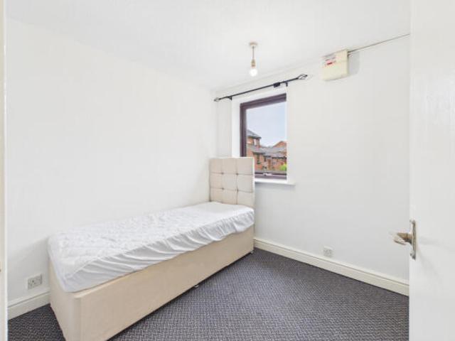 1 bedroom flat for rent in Trinity Court, Fish Street, Hull, North Humberside, HU1