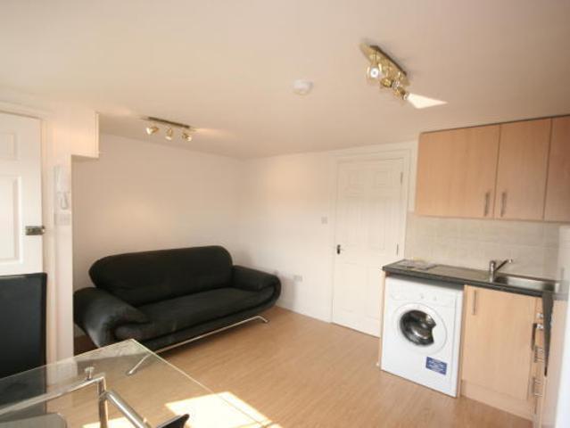 1 bedroom flat for rent in Tulse Hill, SW2