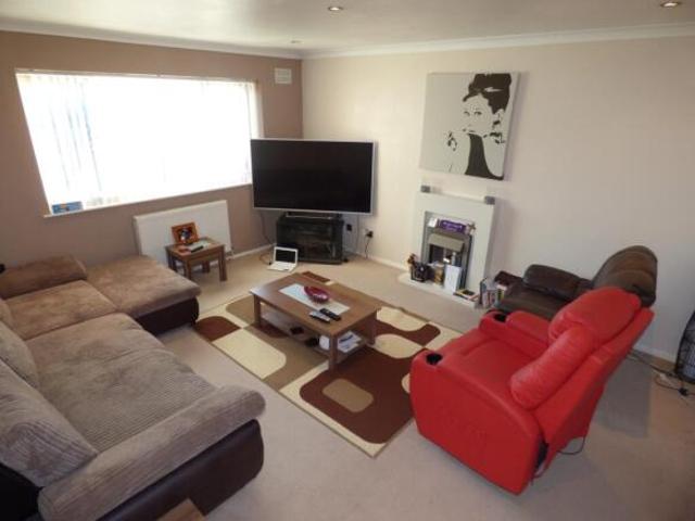 1 bedroom flat for rent in Tythe Road, Leagrave, LU4