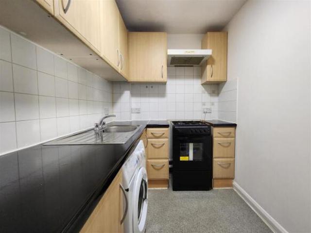 1 bedroom flat for rent in Usher Road, London, E3