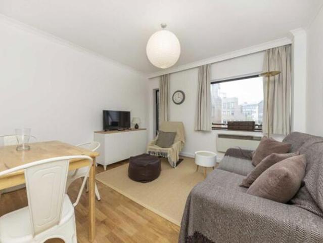1 bedroom flat for rent in Upper Thames Street, St Paul's, EC4V