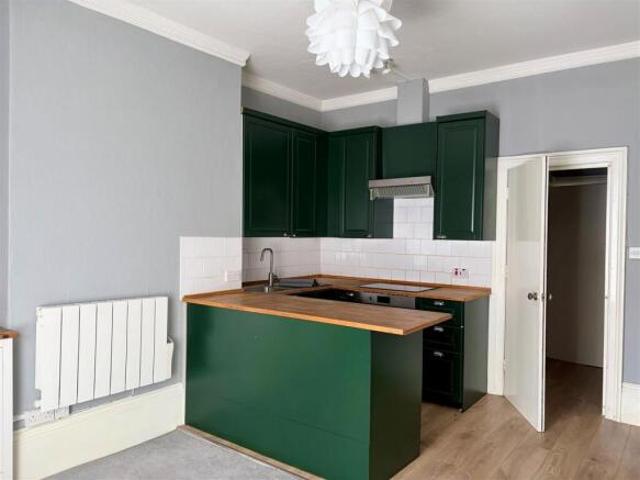 1 bedroom flat for rent in Upper Grosvenor Road, Royal Tunbridge Wells, TN1