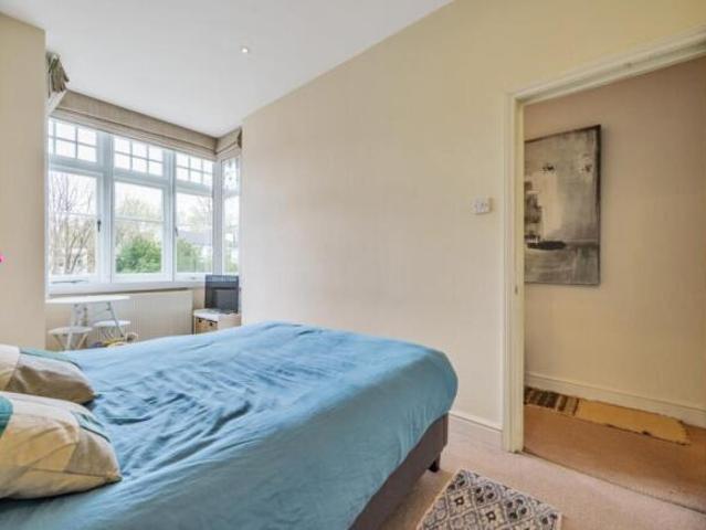 1 bedroom flat for rent in Upper Richmond Road, Putney, London, SW15