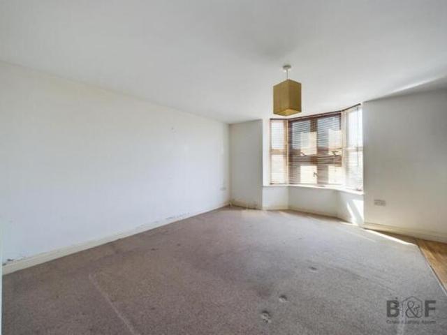 1 bedroom flat for rent in Upper Station Road, Staple Hill, BS16