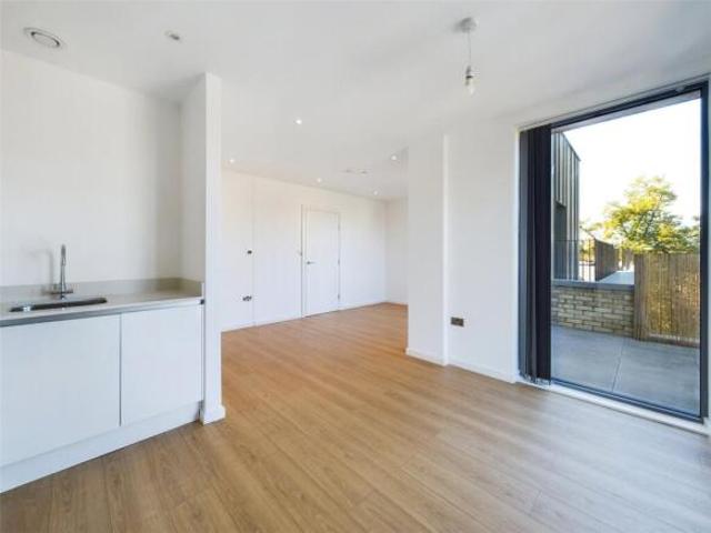 1 bedroom flat for rent in Upton Lane, Forest Gate, London, E7