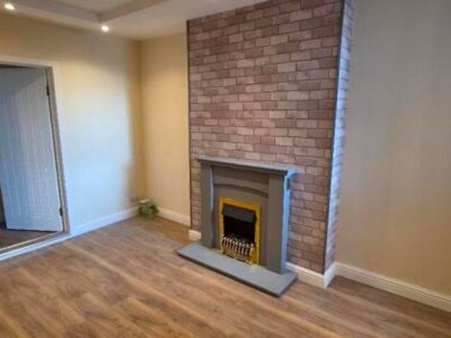 1 bedroom flat for rent in Urban Road, Doncaster, DN4