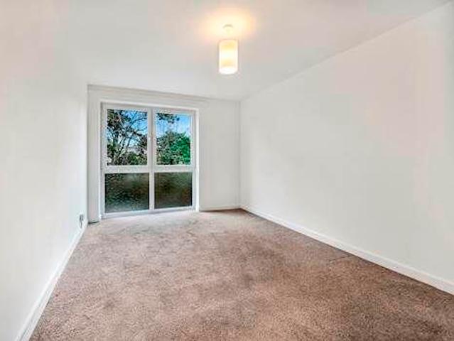 1 bedroom flat for rent in Urquhart Court, Park Road, Beckenham, BR3
