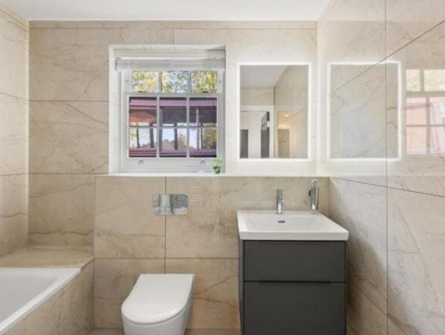 1 bedroom flat for rent in Uxbridge Road, Hanwell, W7