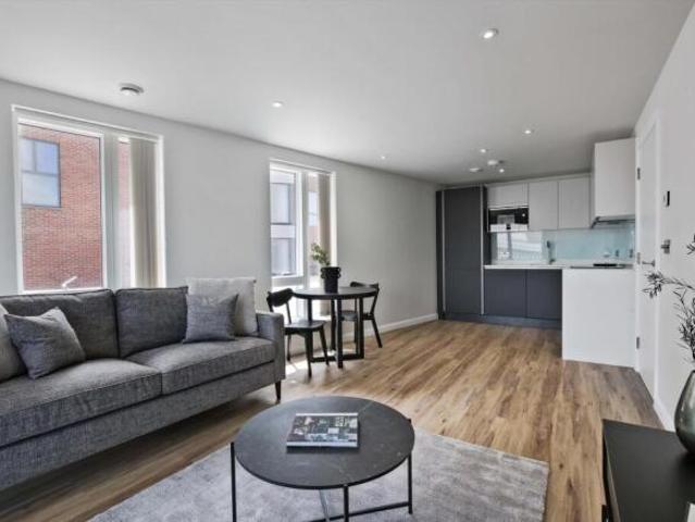1 bedroom flat for rent in Violet Road, London E3