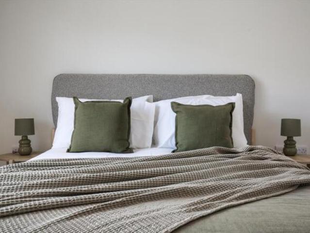 1 bedroom flat for rent in Violet Road, London E3