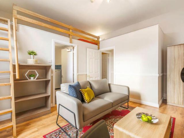 1 bedroom flat for rent in VICTORIA TERRACE, Leeds, LS3