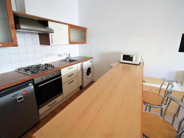 1 bedroom flat for rent in Victoria Road North, Southsea, PO5