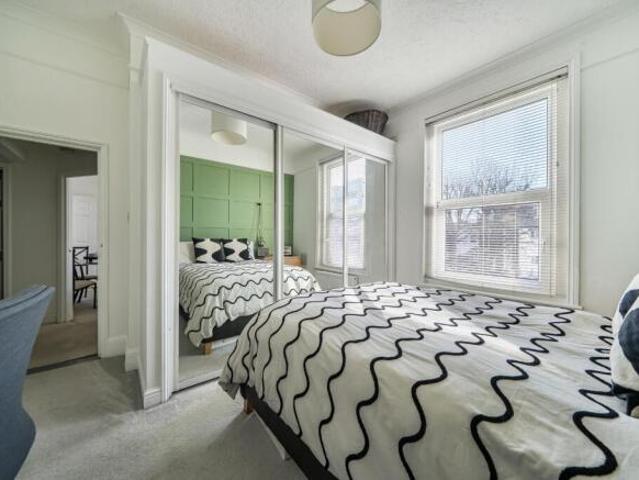 1 bedroom flat for rent in Victoria Road North, Southsea, PO5