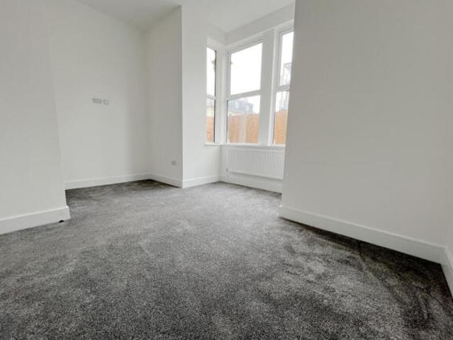 1 bedroom flat for rent in Victoria Road North, Southsea, PO5