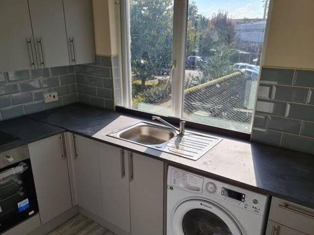 1 bedroom flat for rent in Victoria Road Farnborough GU14
