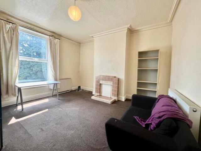 1 bedroom flat for rent in Victoria Road, LEEDS, LS6