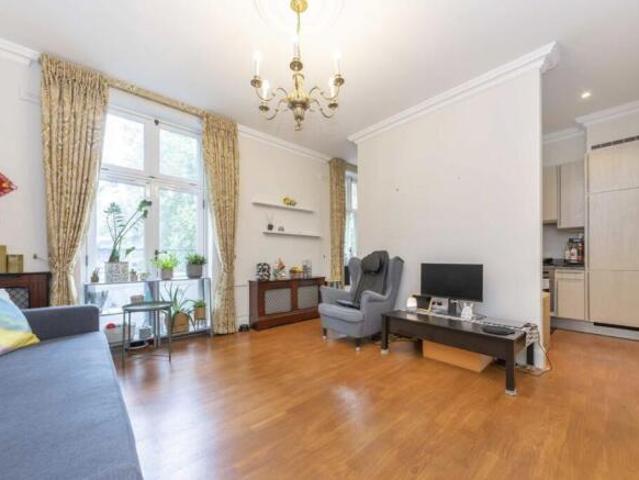 1 bedroom flat for rent in Victoria Street, Westminster, SW1H