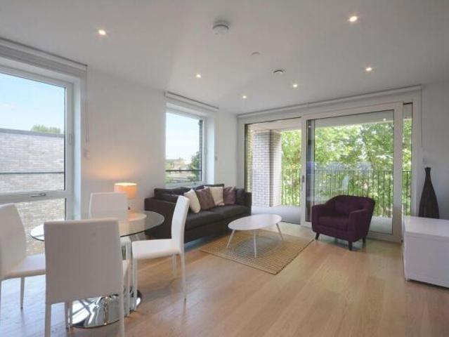 1 bedroom flat for rent in Wansey Street, Elephant and Castle, SE17
