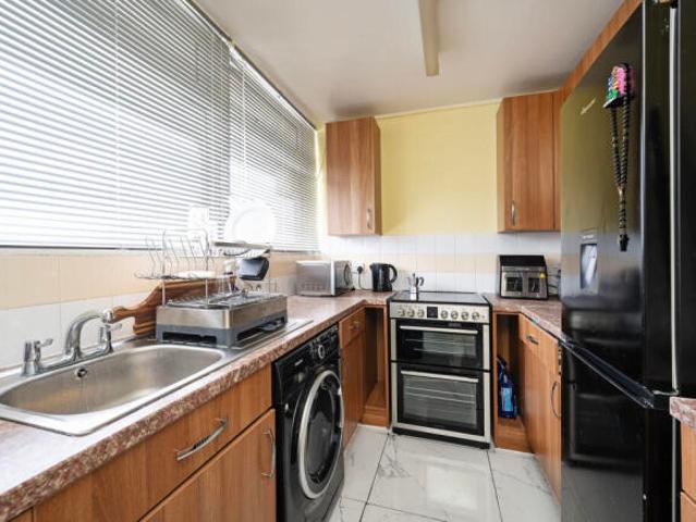 1 bedroom flat for rent in Wadeson Street, E2, Tower Hamlets, London, E2