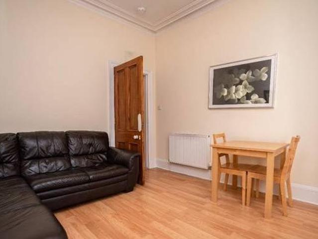1 bedroom flat for rent in Wallfield Crescent Rosemount Aberdeen AB25