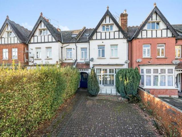 1 bedroom flat for rent in Walm Lane, London, NW2