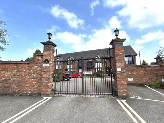 1 bedroom flat for rent in Walsall Road, Sutton Coldfield, Wes.