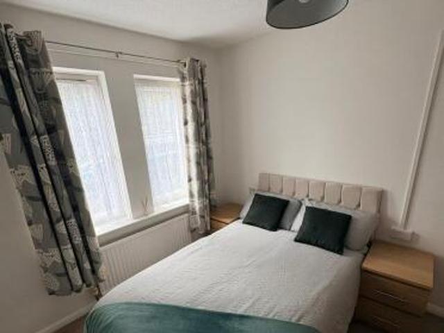 1 bedroom flat for rent in Warwick Court Bedford MK40