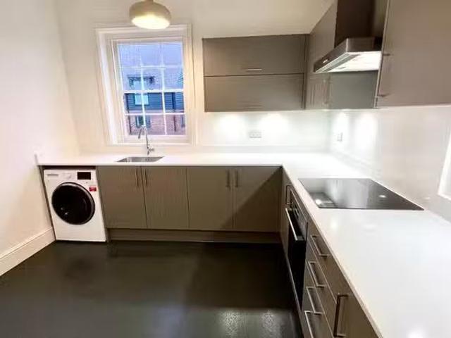 1 bedroom flat for rent in Warley Street, Great Warley, CM13