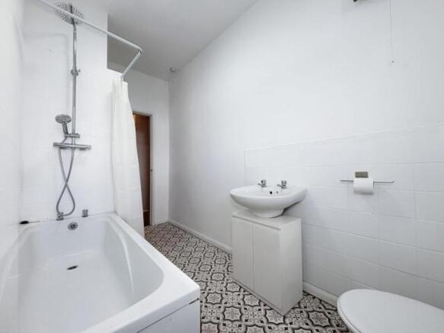1 bedroom flat for rent in Warner Street, Derby, DE22