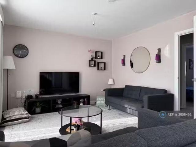 1 bedroom flat for rent in Warrington Lane, Coventry, CV6