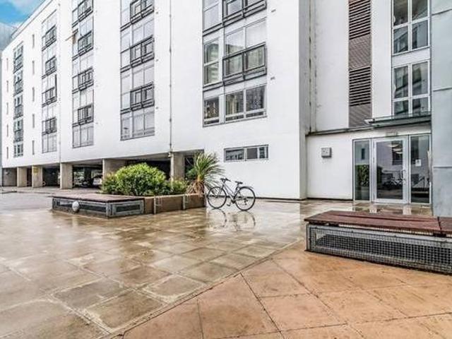 1 bedroom flat for rent in Water Street Manchester M3