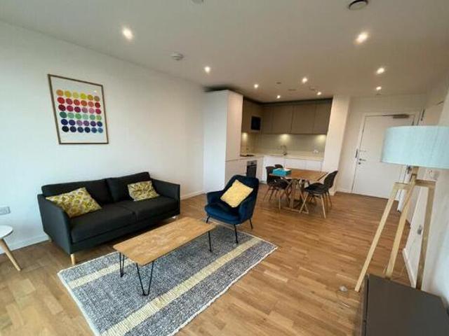 1 Bedroom Flat For Rent In Waterline Way, London
