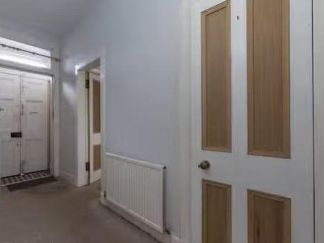 1 bedroom flat for rent in Watson Crescent, Edinburgh, EH11 1E.