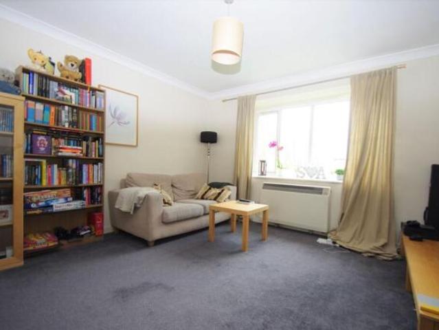 1 bedroom flat for rent in WD18, Watford, WD18