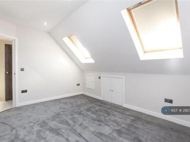 1 bedroom flat for rent in Wentworth Park, London, N3