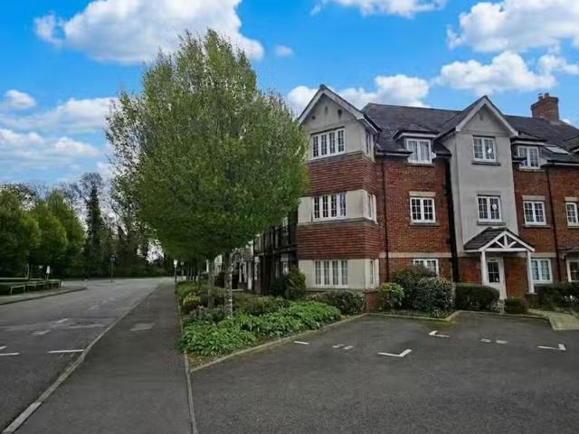1 bedroom flat for rent in Wellesbourne Road, High Wycombe, HP13