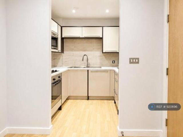 1 bedroom flat for rent in Wells Crescent, Chelmsford, CM1