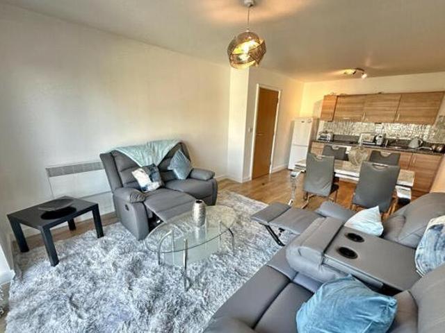 1 Bedroom Flat For Rent In West Drayton, Greater London