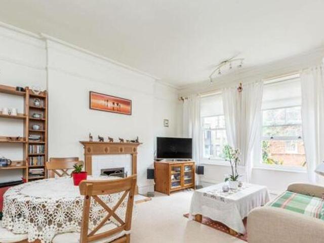 1 Bedroom Flat For Rent In West Kensington, London