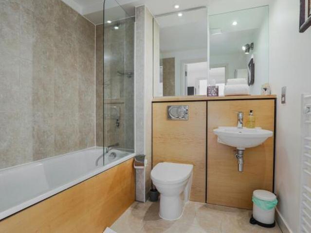 1 bedroom flat for rent in West Parkside, London, SE10
