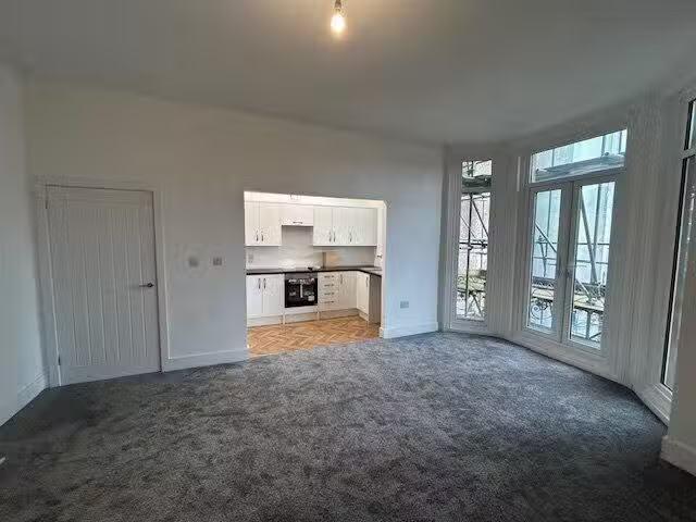 1 bedroom flat for rent in West Terrace, Folkestone CT20 1RR.