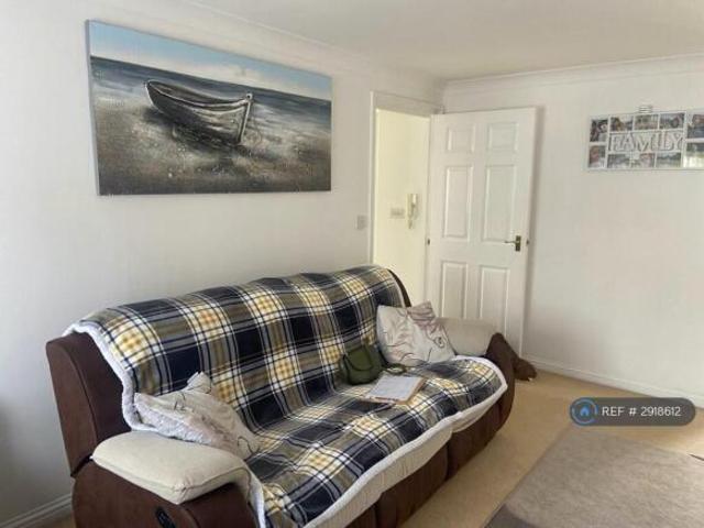 1 bedroom flat for rent in West Thamesmead, London, SE28