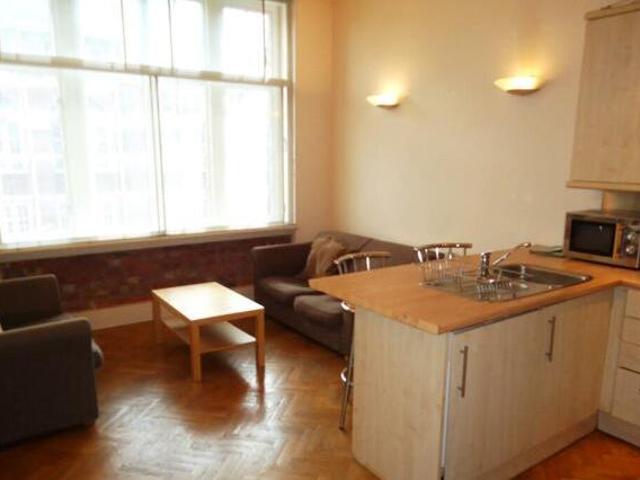 1 Bedroom Flat For Rent In West Yorkshire, Uk