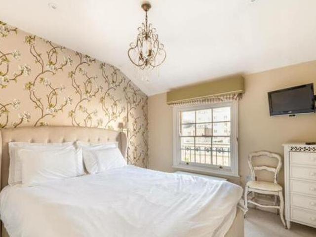 1 Bedroom Flat For Rent In Westbourne Grove, London