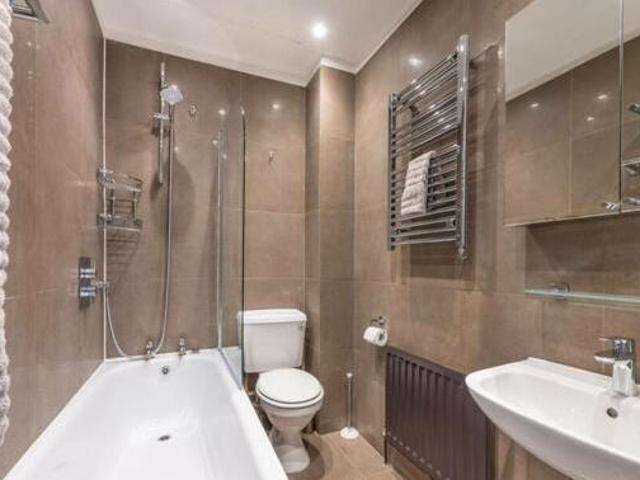 1 Bedroom Flat For Rent In Westbourne Grove, London