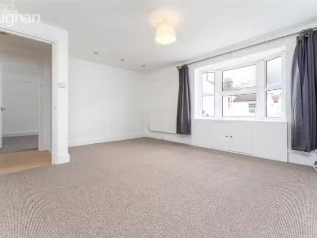 1 bedroom flat for rent in Westbourne Street, Hove, East Susin.