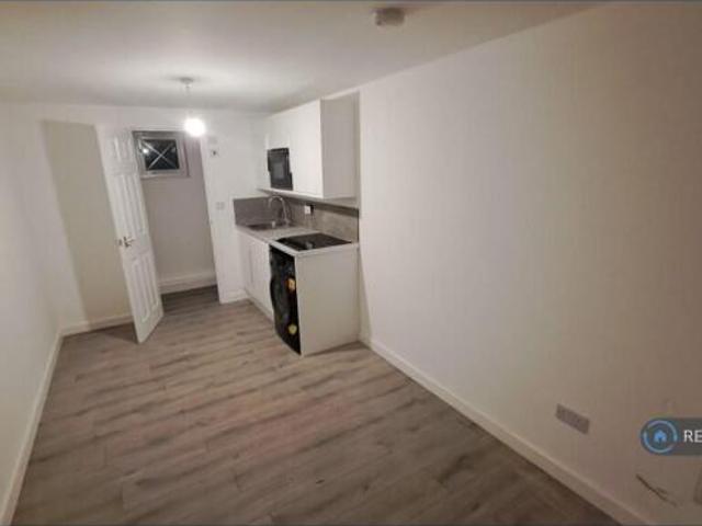 1 bedroom flat for rent in Westbrook, Warrington, WA5
